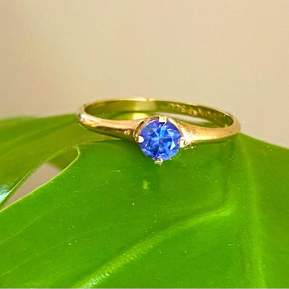 Jewelry | Vintage Tiny Gold Ring With Small Blue Stone | Poshmark